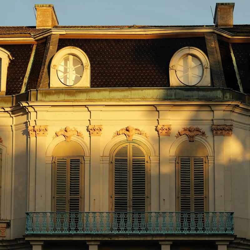 How to Get from Lusail to Al Wakra: 3 Best Ways